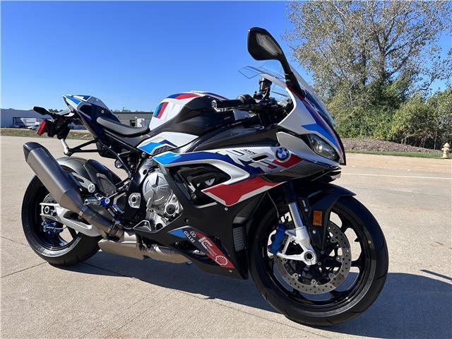 2021 BMW M1000RR | Motorcycles To Go