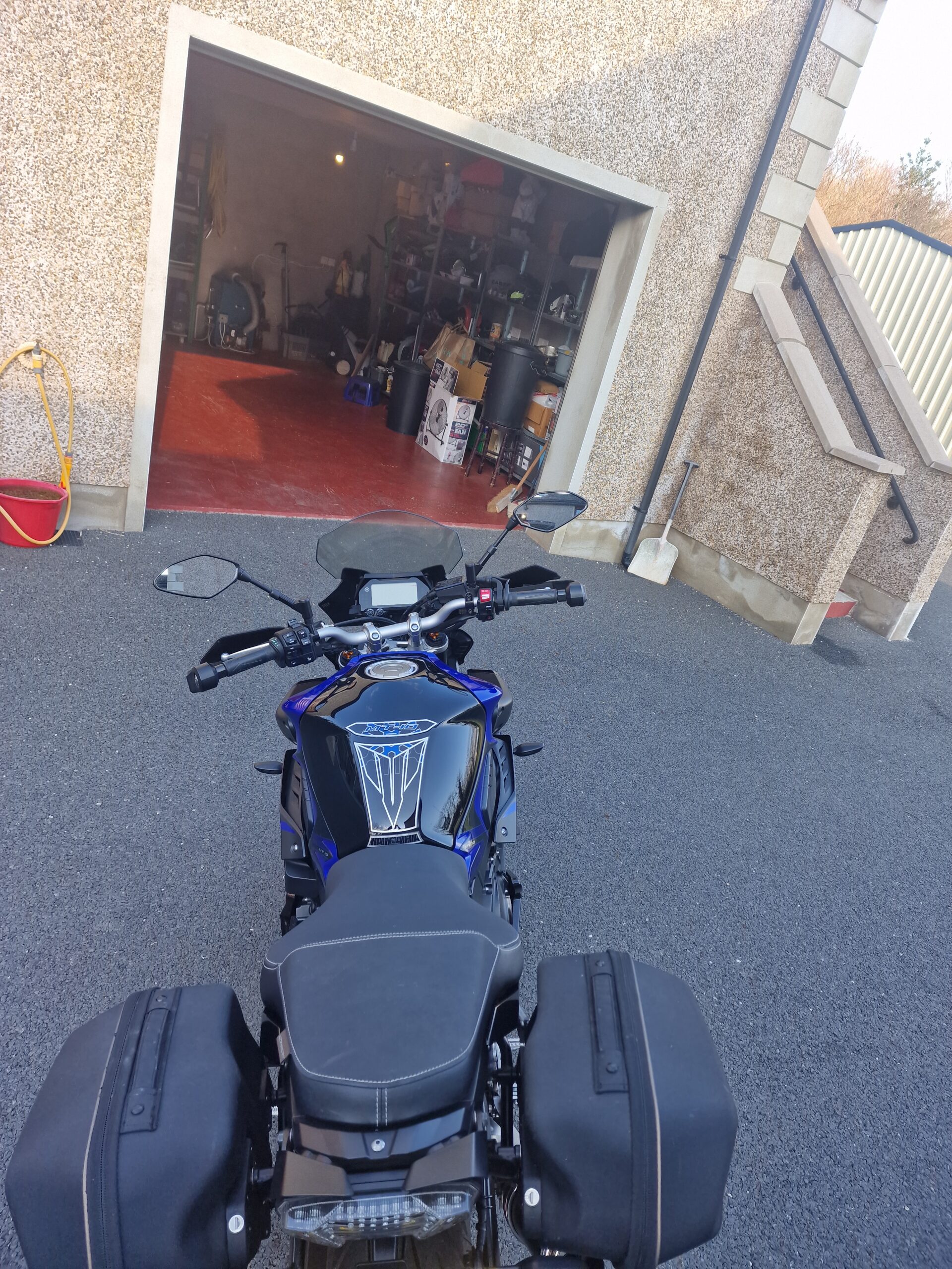 Yamaha MT10 | Motorcycles To Go